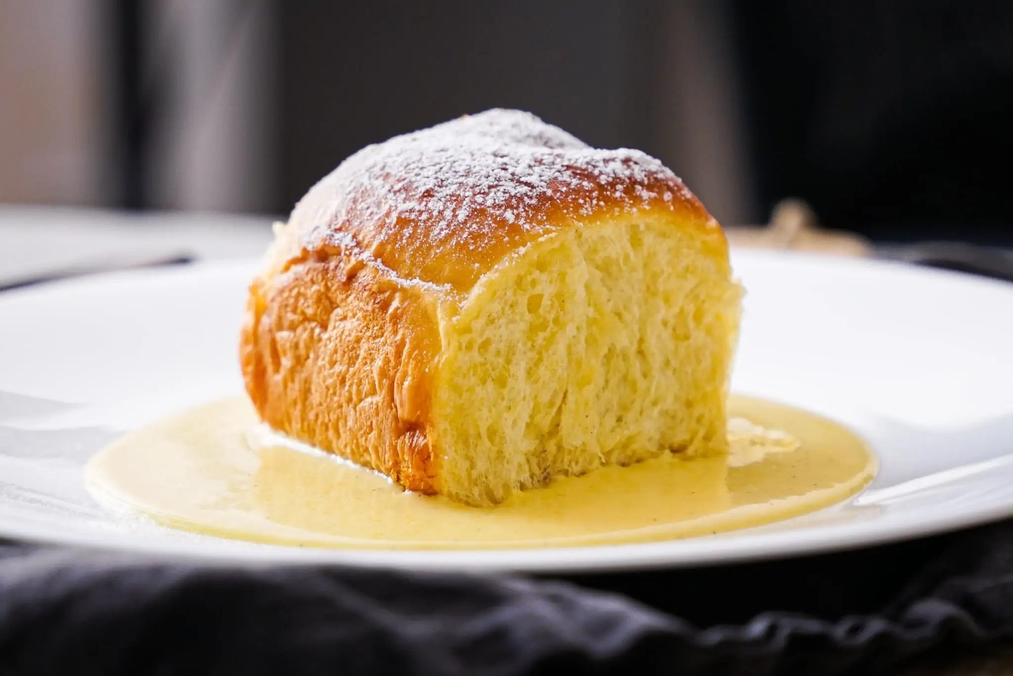 Buchteln mit Vanillesauce: Motion Cooking Süße Rezeptideen