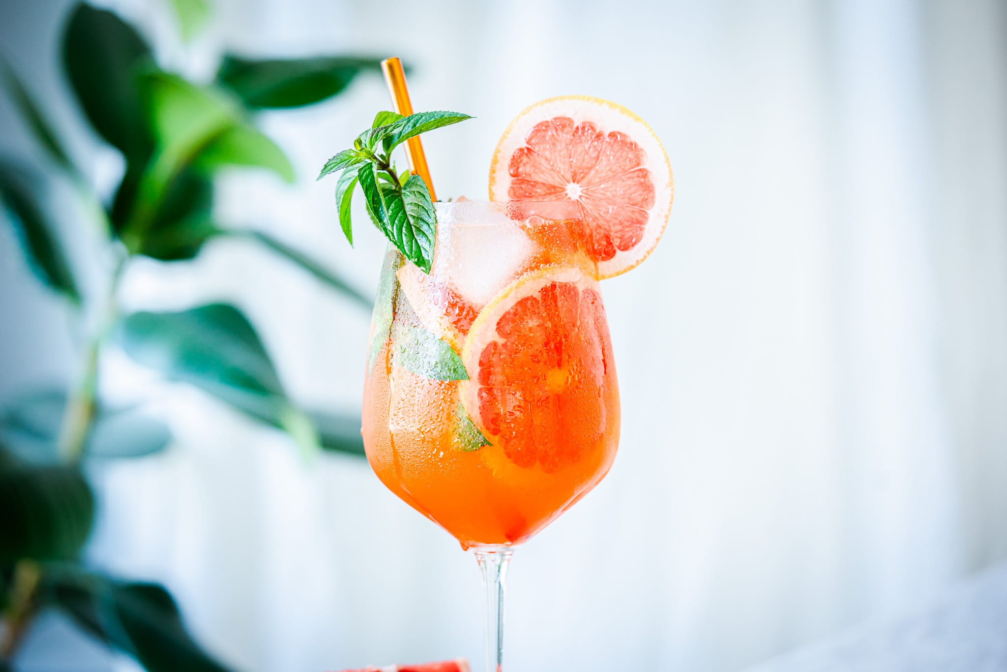 Grapefruit Aperol Spritz: So schmeckt der Sommer!